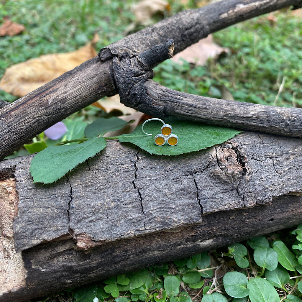 Mustard Triangle Nose Pin – Gypsy Maal