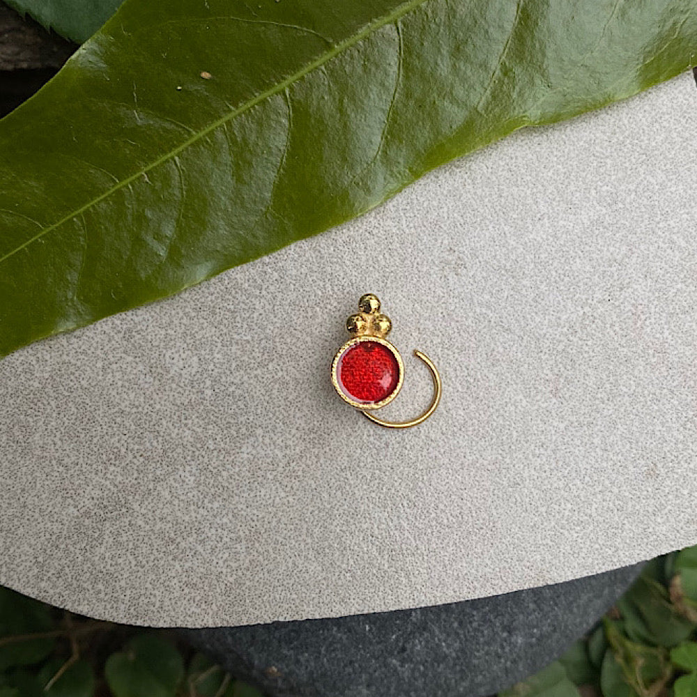 Auspicious Red Nose Pin (gold plated) – Gypsy Maal