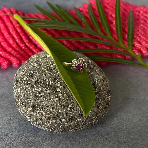 Ruby Flower Nose Clip-On – Gypsy Maal