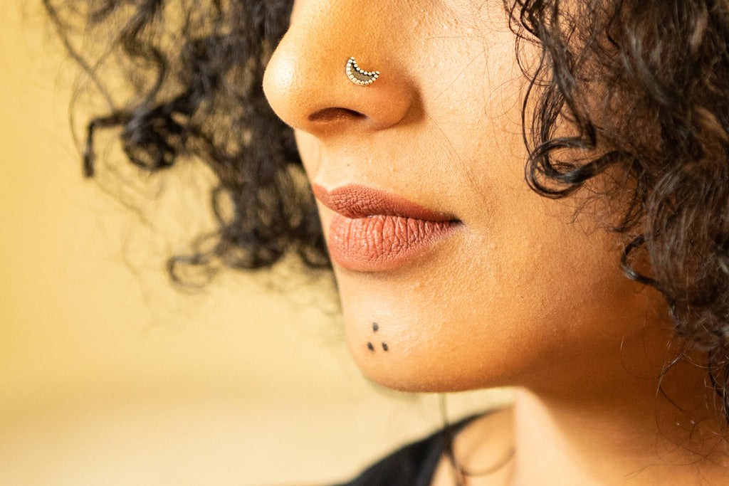 Crescent Moon Nose Pin – Gypsy Maal
