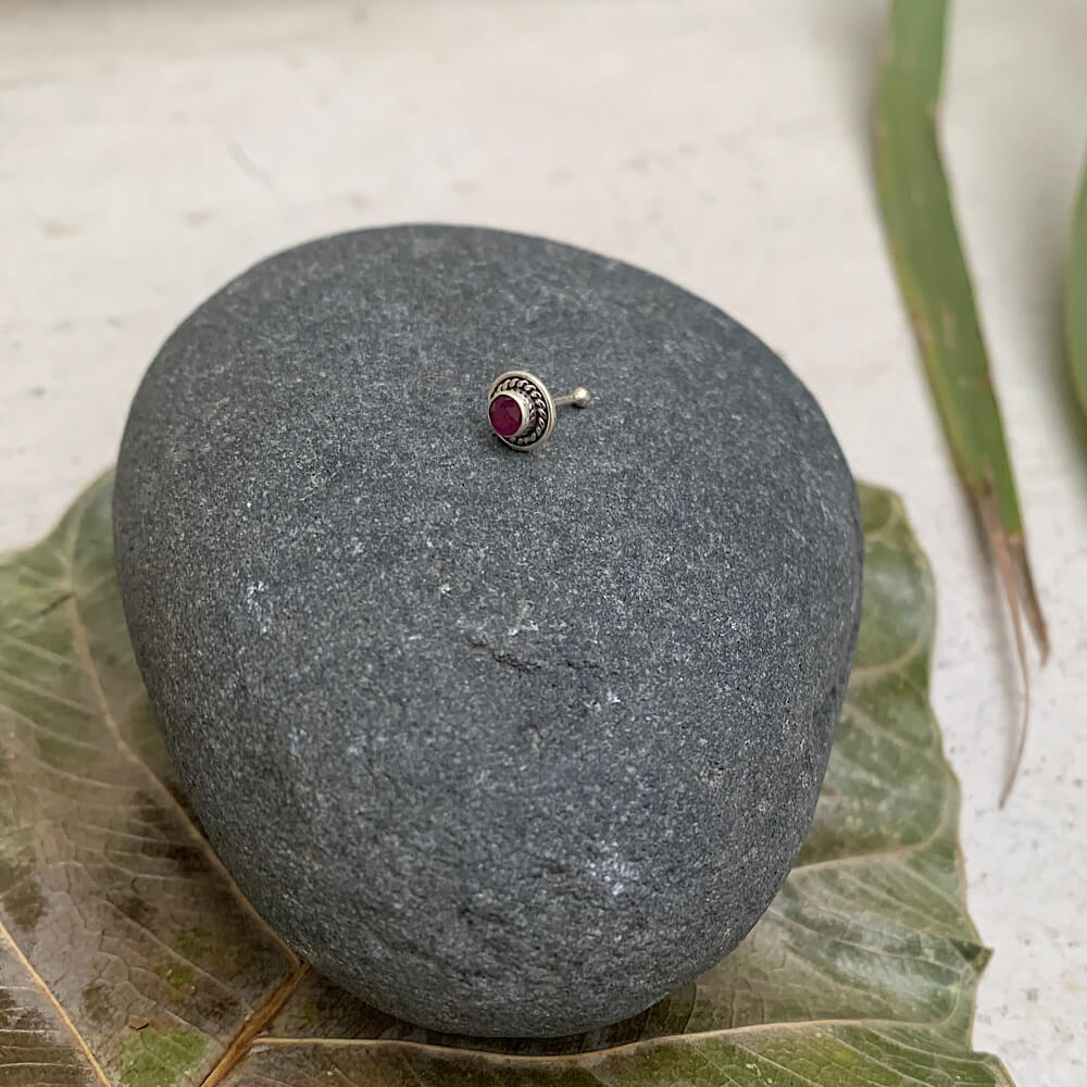 Circle in Circle Ruby Nose Stud – Gypsy Maal