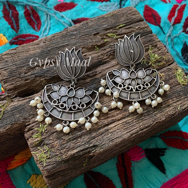 Antique Lotus Earrings – Gypsy Maal