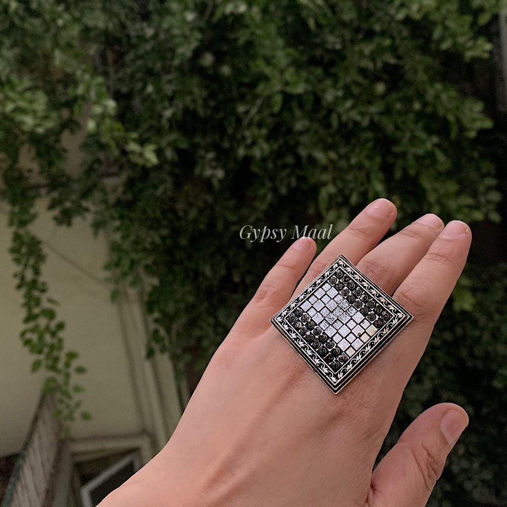 Royal Chess Board Finger Ring – Gypsy Maal