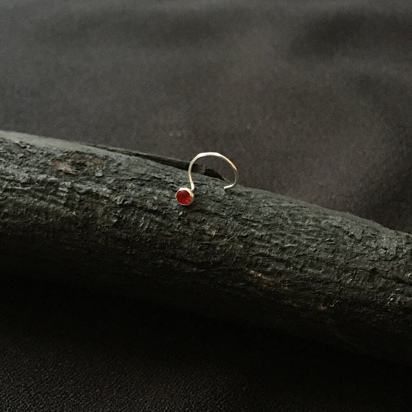 Red Dot Nose Pin – Gypsy Maal
